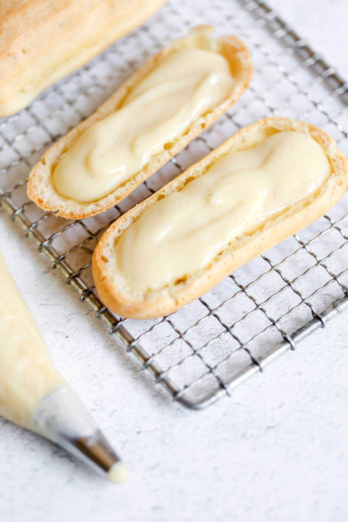 Eclair recipe - Everything Marina