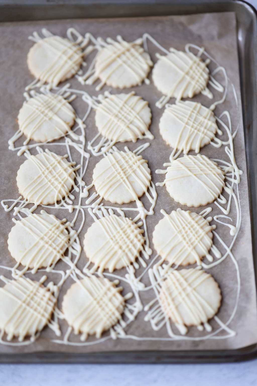 One dough Holiday cookie box - Everything Marina