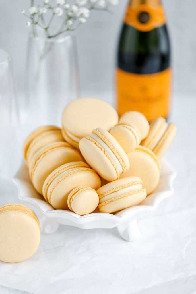 Mimosa macarons - Everything Marina
